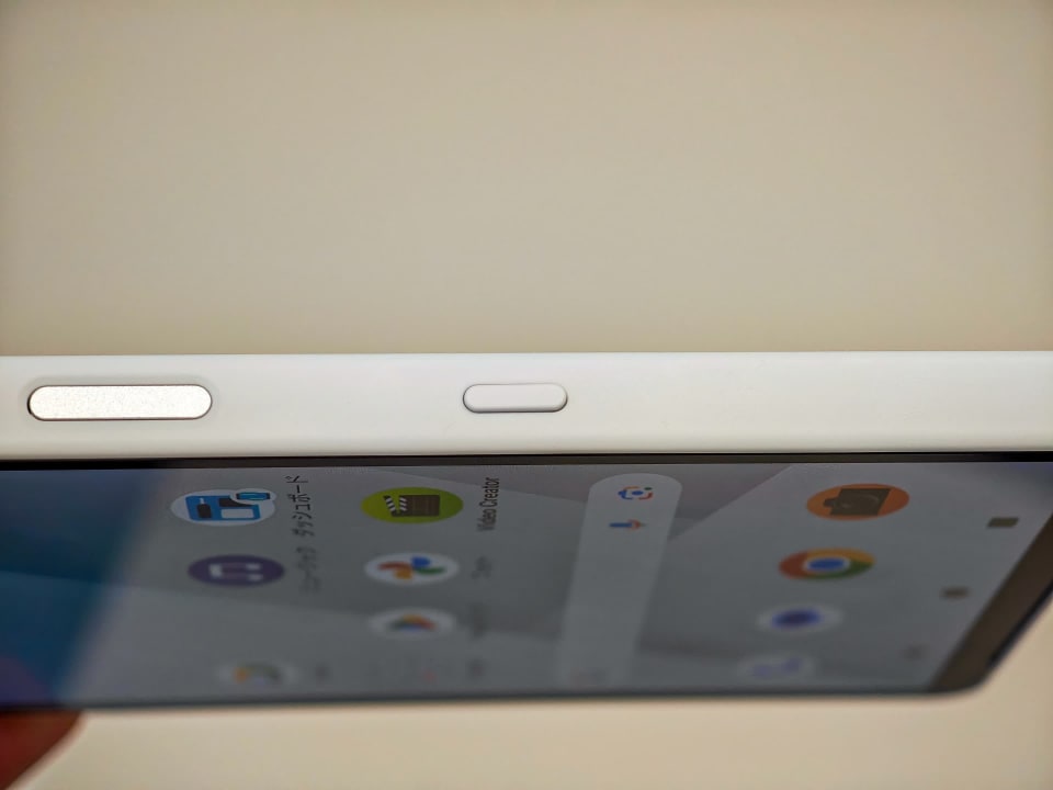 「Xperia 10 VII」が10月9日に発売、ドコモ・au・ソフトバンク・mineo・SIMフリーで - ケータイ Watch