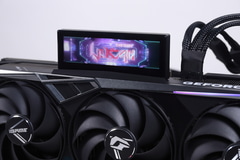 【やじうまミニレビュー】着脱できるディスプレイを搭載したユニークなハイエンドビデオカード「iGame GeForce RTX 4090 ...