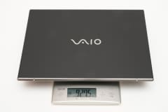 【Hothotレビュー】スタミナ抜群で1kg切り！モバイルノートとして一級品の「VAIO SX12」 - PC Watch