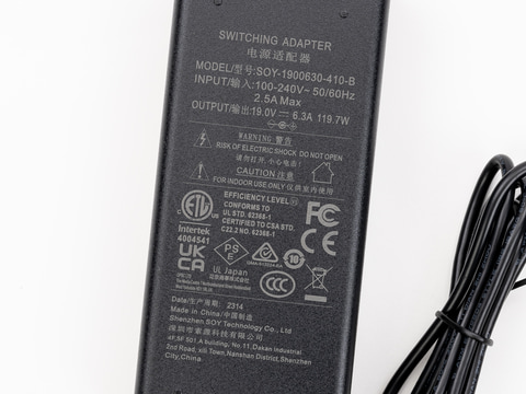 【PC短評】Ryzen 9 7940HS搭載で小型なのに高性能で超静音なミニPC！「MINISFORUM UM790 Pro」 - PC Watch