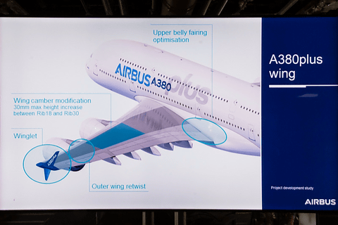 【イベントレポート】【パリ航空ショー2017】エアバス、総2階建て「A380」型機の効率向上型「A380plus」のコンセプト説明 A350型 ...