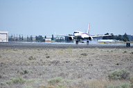 三菱航空機、米国での新型旅客機「MRJ」試験飛行を初公開。ワシントン州「Moses Lake Flight Test Center」にて ...