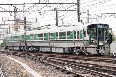 JR西日本、新型車両「227系1000番台」を公開。ICカードが使える車内収受対応ワンマン機器を装備 - トラベル Watch