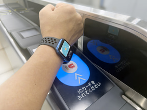 ICOCAがApple Payに対応。iPhoneやApple Watchで支払いやチャージが利用可能に - トラベル Watch