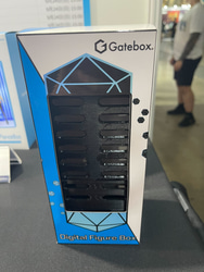 Gateboxの「デジタルフィギュアボックス」で3DCGキャラクターと共に暮らす世界がすぐそこに?!【TGS2023】 - 窓の杜